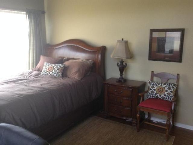 1 Br, 1 bath, Townhouse/Brownstone/RowHouse 6621 Santa Isabel