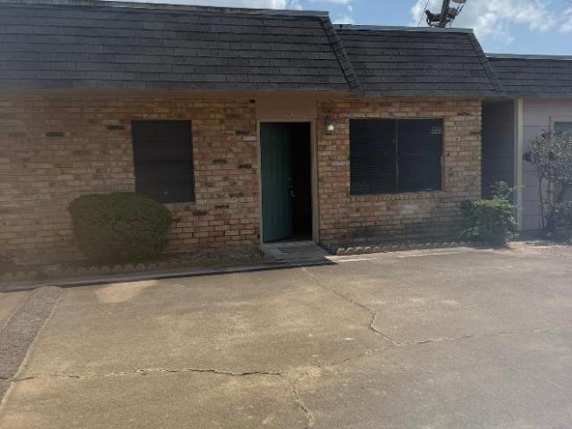 1 Br, 1 bath, Townhouse/Brownstone/RowHouse 6758 Prutzman Rd