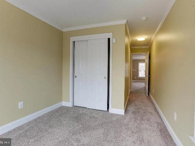 1 Br, 1 bath, Townhouse/Brownstone/RowHouse 833 Ramsay St