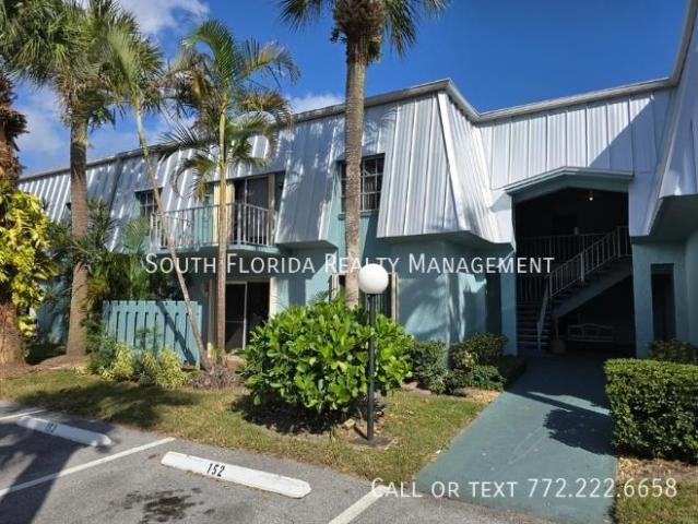 1 Br, 1 bath, Townhouse/Brownstone/RowHouse 950 S Kanner Hwy