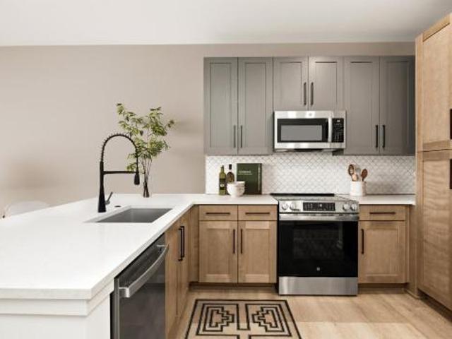 1 Br, 1 bath, Apartment 10500 Midway Park Dr