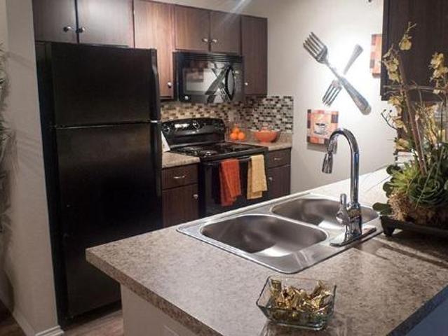 1 Br, 1 bath, Apartment 10600 Blisky Bay Drive