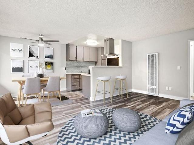 1 Br, 1 bath, Apartment 10620 Victory Blvd