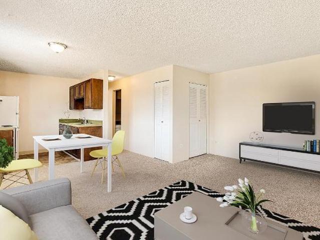 1 Br, 1 bath, Apartment 10626 10646 10676 10736 W 7th Avenue