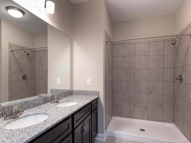 1 Br, 1 bath, Apartment 1070 Cider Mill Loop