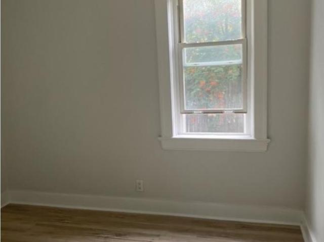 1 Br, 1 bath, Apartment 107 Kingsmount Boulevard