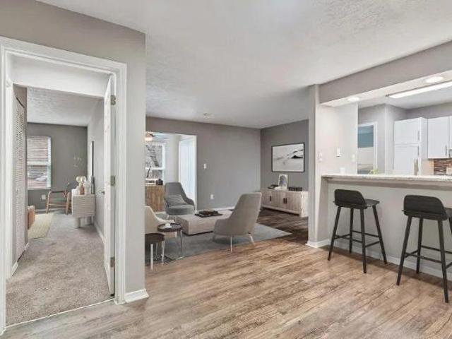 1 Br, 1 bath, Apartment 1081 Garden Walk Blvd