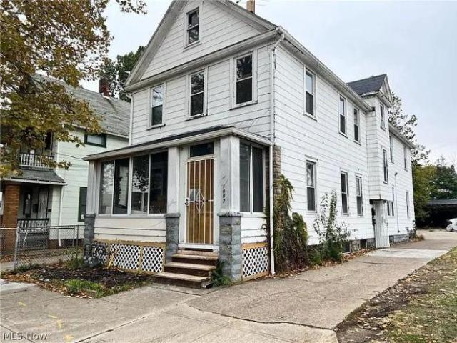 1 Br, 1 bath, Apartment 1087 E 64th St