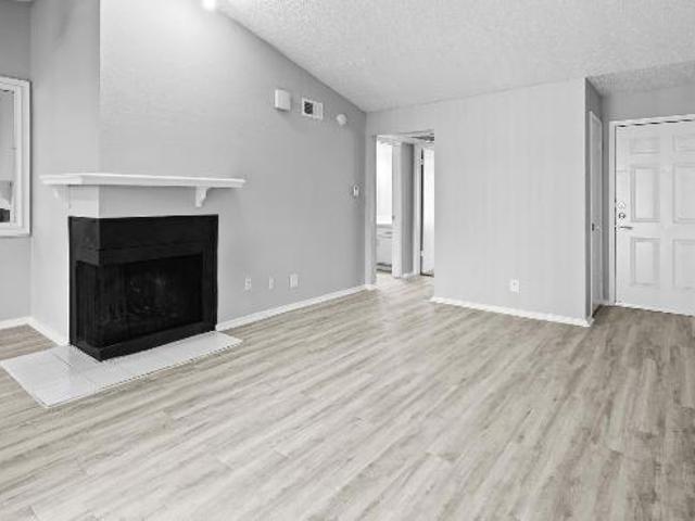 1 Br, 1 bath, Apartment 10928 Audelia Rd
