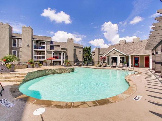 1 Br, 1 bath, Apartment 1000 San Jacinto Drive