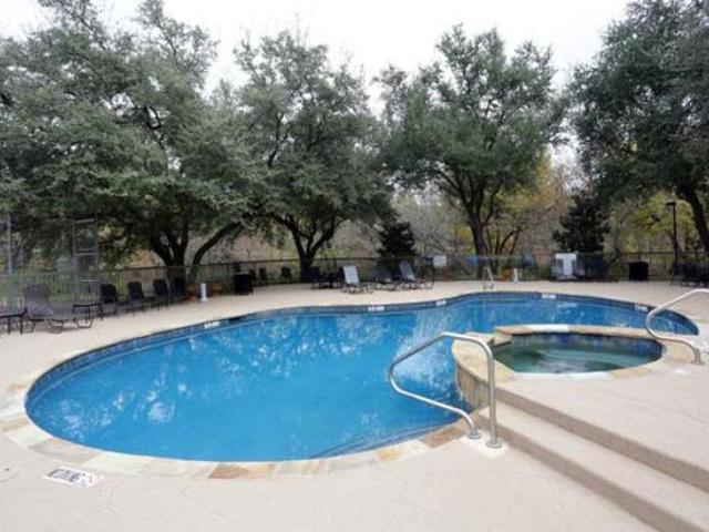 1 Br, 1 bath, Apartment 1001 W Park Boulevard