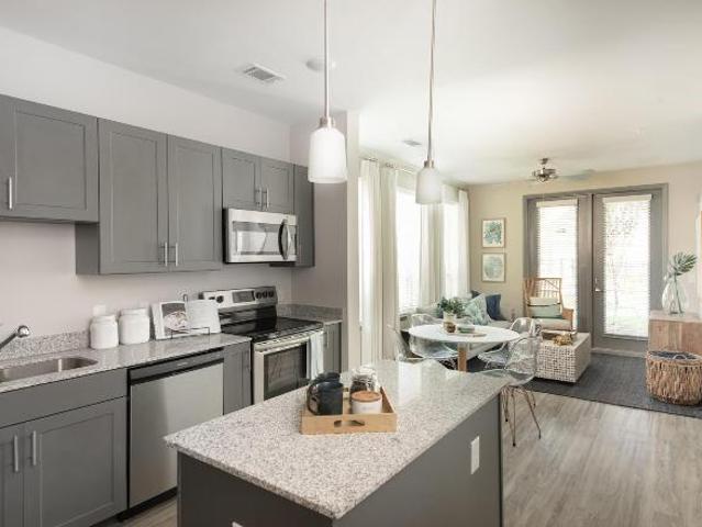 1 Br, 1 bath, Apartment 1001 Linger Longer Dr