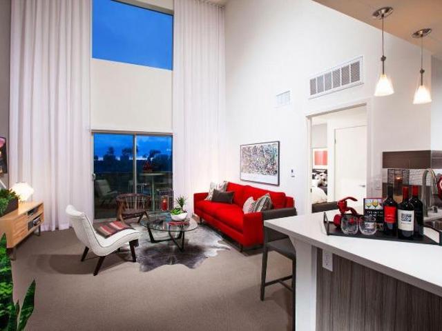 1 Br, 1 bath, Apartment 100 E Macarthur Blvd