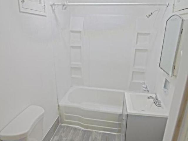 1 Br, 1 bath, Apartment 1016 N 10th St