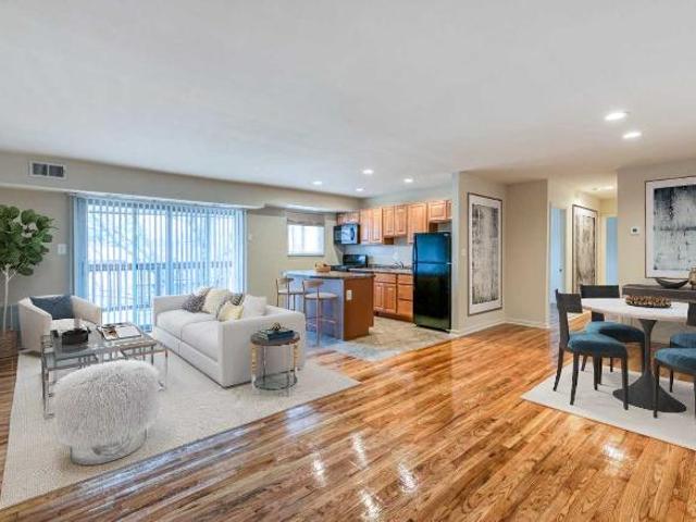 1 Br, 1 bath, Apartment 1018 Woodson Road