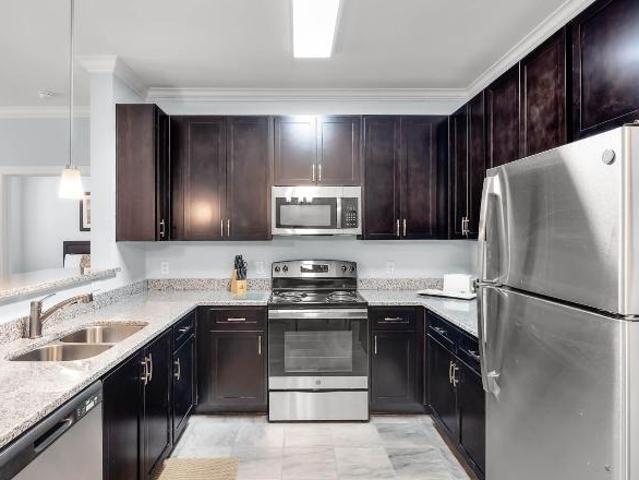 1 Br, 1 bath, Apartment 101 Tomshire Dr