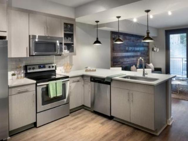 1 Br, 1 bath, Apartment 1020 Piedmont Ave NE