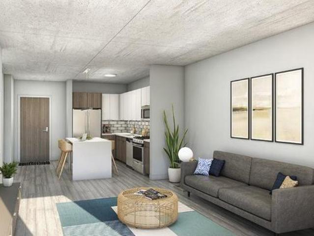 1 Br, 1 bath, Apartment 1025 W Addison St