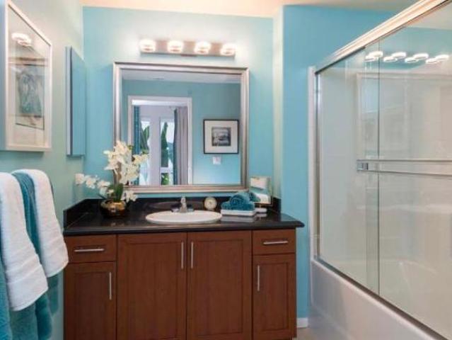 1 Br, 1 bath, Apartment 1026 S Broadway