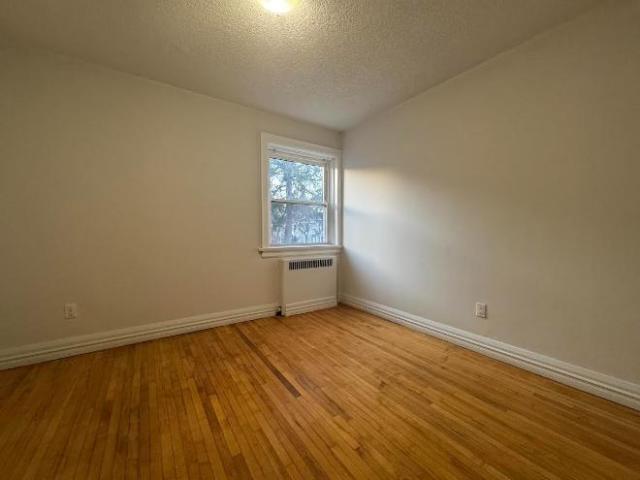 1 Br, 1 bath, Apartment 103 Church St
