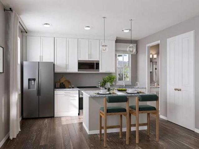 1 Br, 1 bath, Apartment 103 Sandlapper Dr