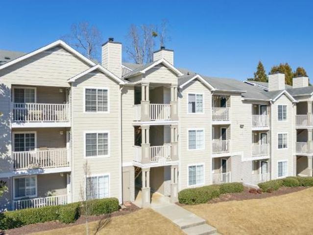 1 Br, 1 bath, Apartment 1140 Trinity Pine Ln