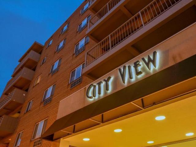 1 Br, 1 bath, Apartment 114 E Lemon Street