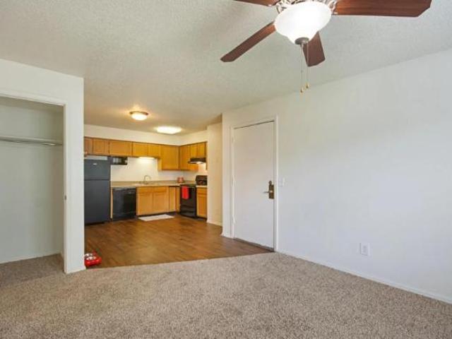 1 Br, 1 bath, Apartment 11501 Lochwood Dr