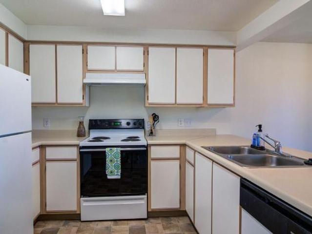 1 Br, 1 bath, Apartment 1150 Darlene Ln