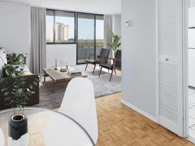 1 Br, 1 bath, Apartment 1177 Bloor Street East