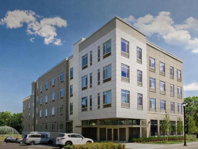 1 Br, 1 bath, Apartment 1181 Morris Avenue