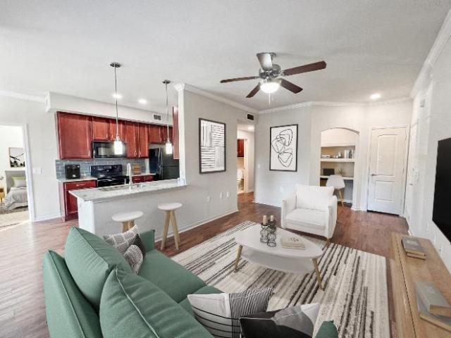 1 Br, 1 bath, Apartment 11900 Shadow Creek Parkway
