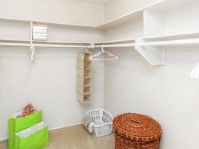 1 Br, 1 bath, Apartment 1101 W Stevens Ave