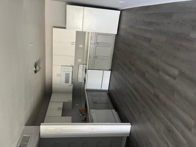 1 Br, 1 bath, Apartment 1101 Carillon Place