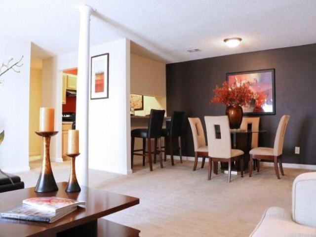 1 Br, 1 bath, Apartment 1113 Powers Ferry Pl SE