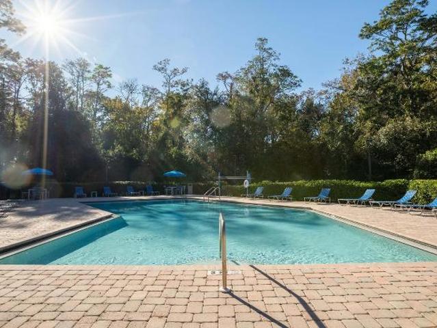 1 Br, 1 bath, Apartment 11110 Atlantic Blvd