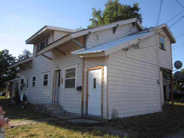 1 Br, 1 bath, Apartment 111 E 5th Street
