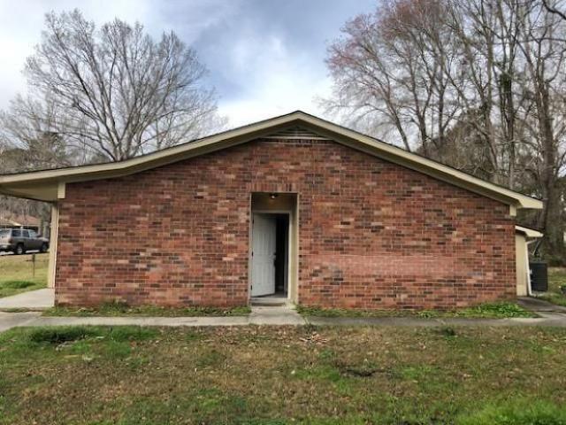 1 Br, 1 bath, Apartment 111 Wendy Way