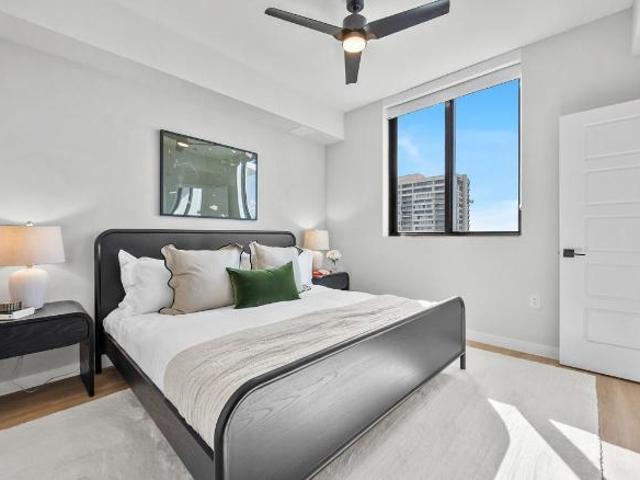 1 Br, 1 bath, Apartment 11295 Biscayne Blvd