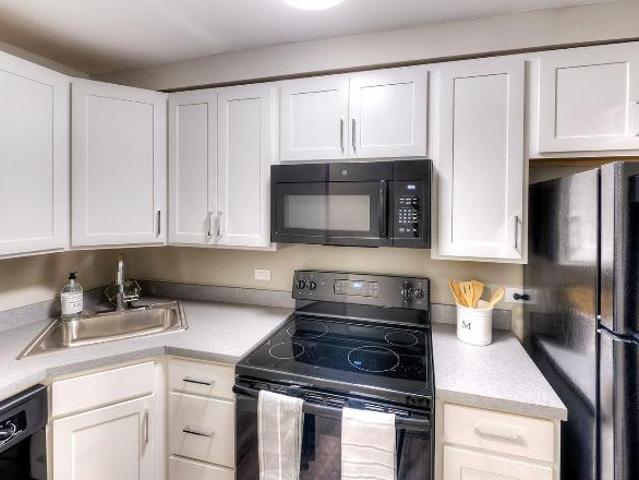 1 Br, 1 bath, Apartment 1130 S Williams St