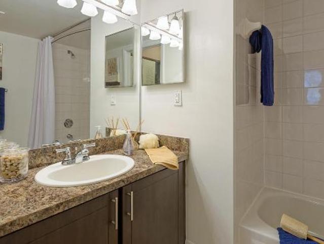 1 Br, 1 bath, Apartment 11 NW 45th Avenue