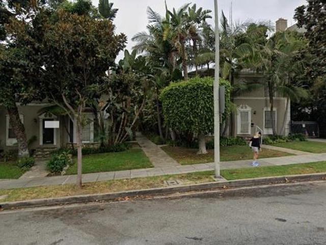 1 Br, 1 bath, Apartment 1271 N Crescent Heights Blvd