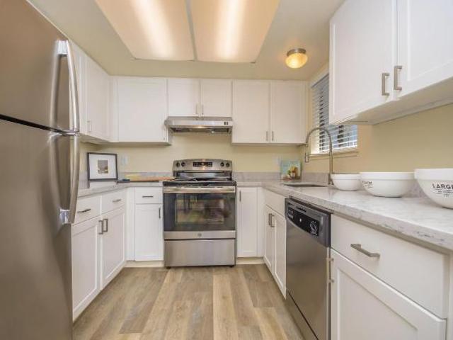 1 Br, 1 bath, Apartment 12801 Fair Oaks Blvd