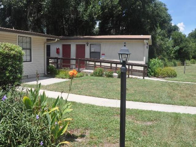 1 Br, 1 bath, Apartment 1285 N Holland Parkway