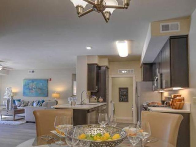 1 Br, 1 bath, Apartment 1298 Antelope Creek Dr