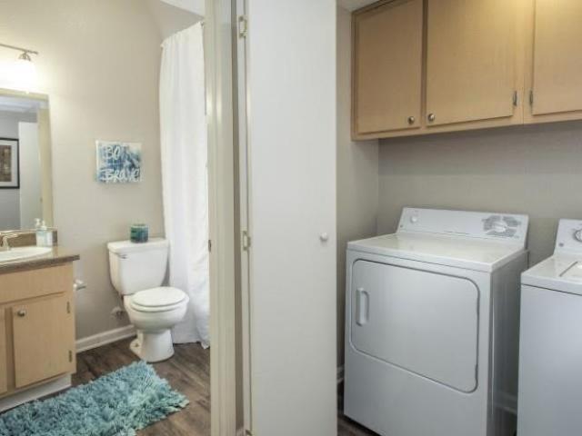 1 Br, 1 bath, Apartment 1299 Antelope Creek Dr