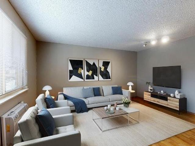 1 Br, 1 bath, Apartment 1201 Columbine Street