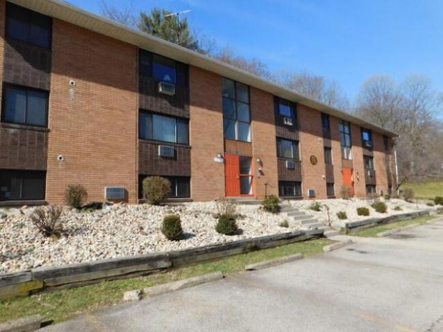 1 Br, 1 bath, Apartment 1205/1207/1209/1211 Logan Road
