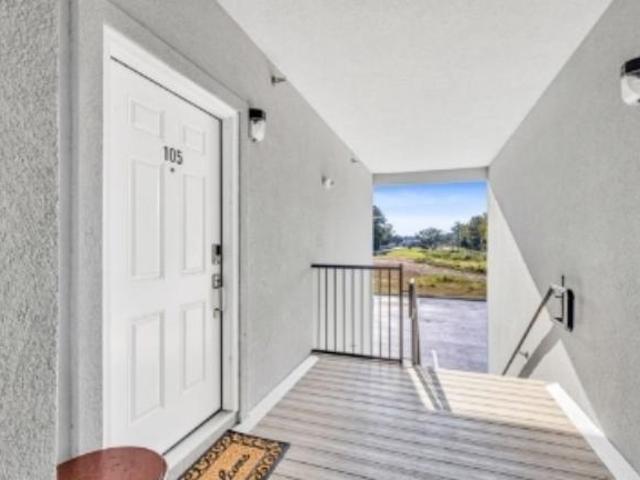 1 Br, 1 bath, Apartment 12088 Lamey Bridge Road