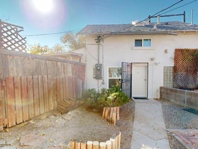 1 Br, 1 bath, Apartment 121 High Street